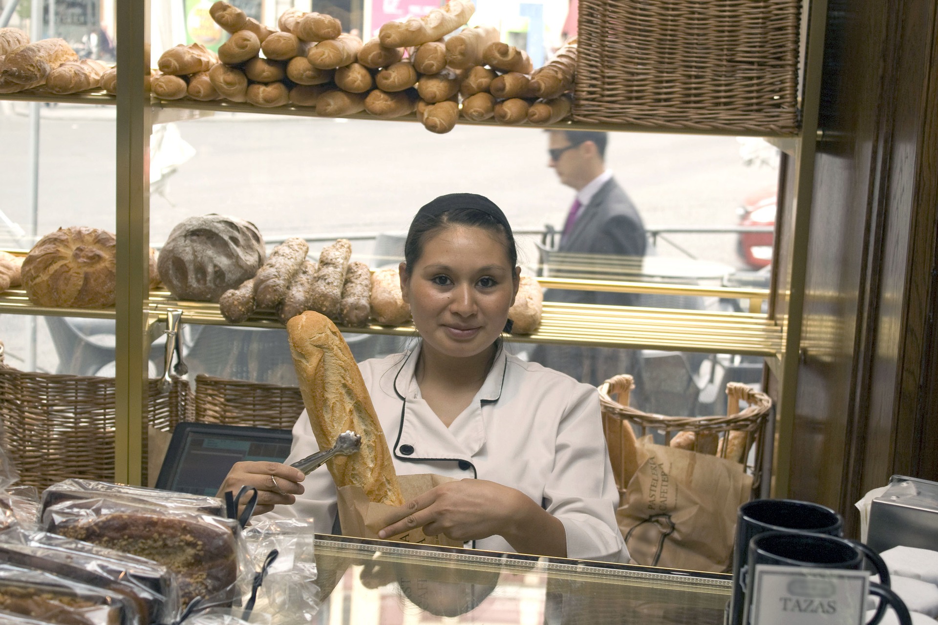 5 Ways to Market a Successful Franchise - Lendvious